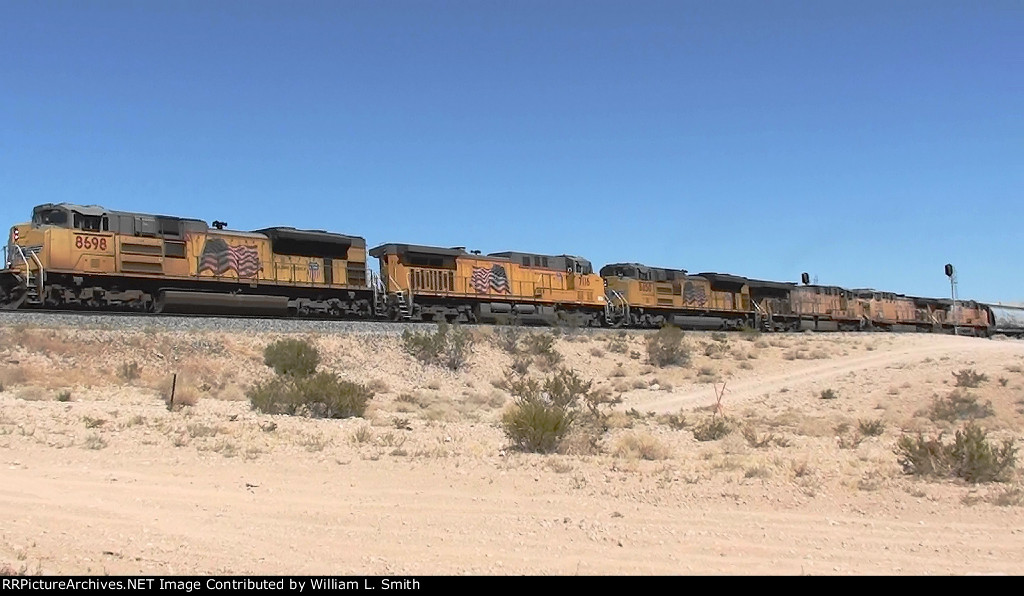 WB Manifest Frt at Erie NV -3